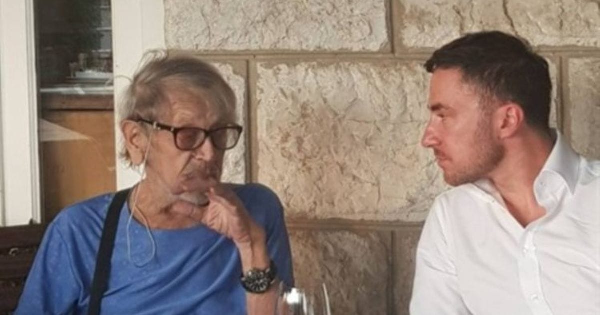 Ministar Bogdanović posjetio slikara Voja Stanića