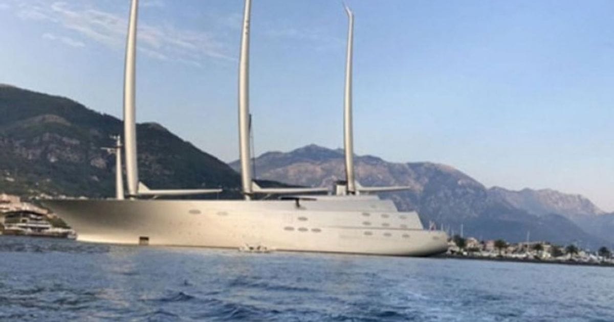 Futuristička jahta ruskog milijardera uplovila u Boku